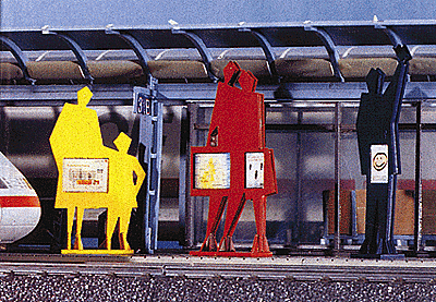 Faller - Modern German Railroad Station Information/Bulletin Boards ...