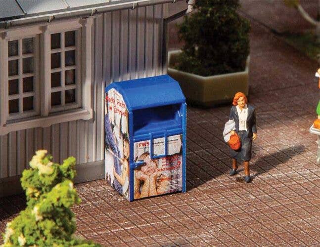 Faller - Old Clothes Donation Box - Blue - 272-180992