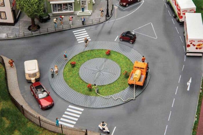 Faller - Roundabout and Traffic Island - 272-180278