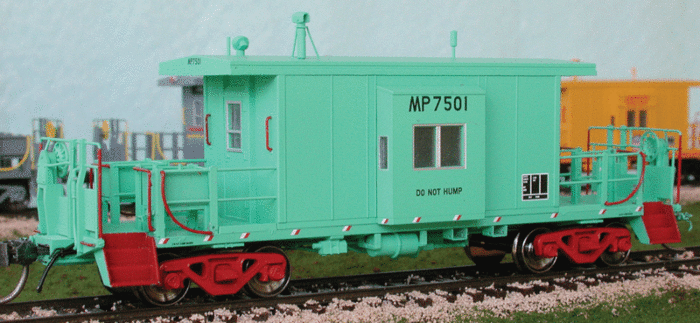 Bluford - Short Body Bay Window Caboose - Ready to Run - Missouri ...