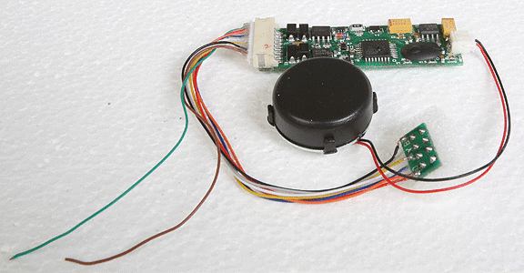 MRC - Sound & DCC Control Dual-Mode Decoder - Platinum Series ...