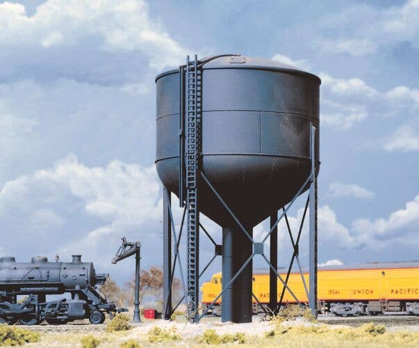 Walthers - Steel Water Tank - Kit - 3-1/4 x 3 x 7" 11.3 x 7.5 x 17.5 cm ...