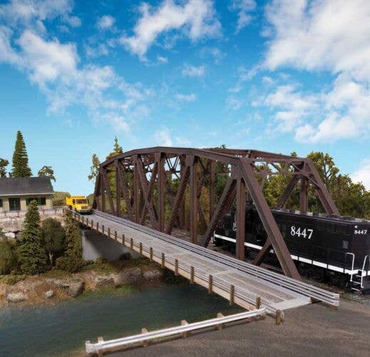 Walthers - Truss Railroad Bridge with Roadway - Kit - 933-4523