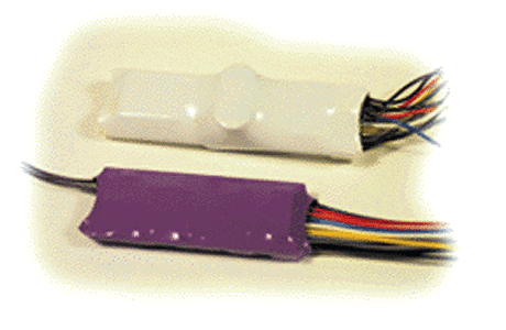 SoundTraxx - TSU-1000 1-Amp Digital Sound & Control Decoder - Tsunami ...