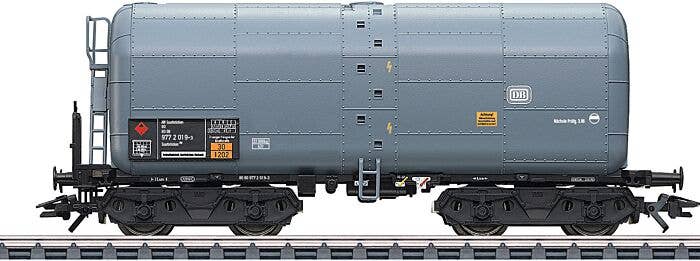Marklin - Type 262 Heavy Oil Tank Car - 3-Rail - Ready to Run - German ...
