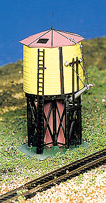 Bachmann - Water Tank w/Figure (Assembled) - 160-45810